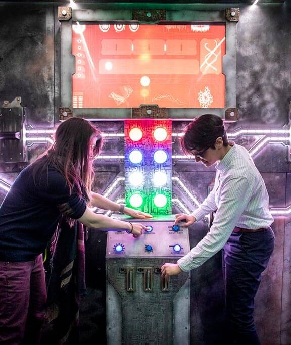 cQ ORIGENES - A Hi-tech Escape Room Adventure in London with clueQuest